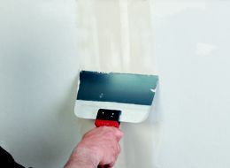 How to dry-line a wall | Ideas & Advice | DIY at B&Q
